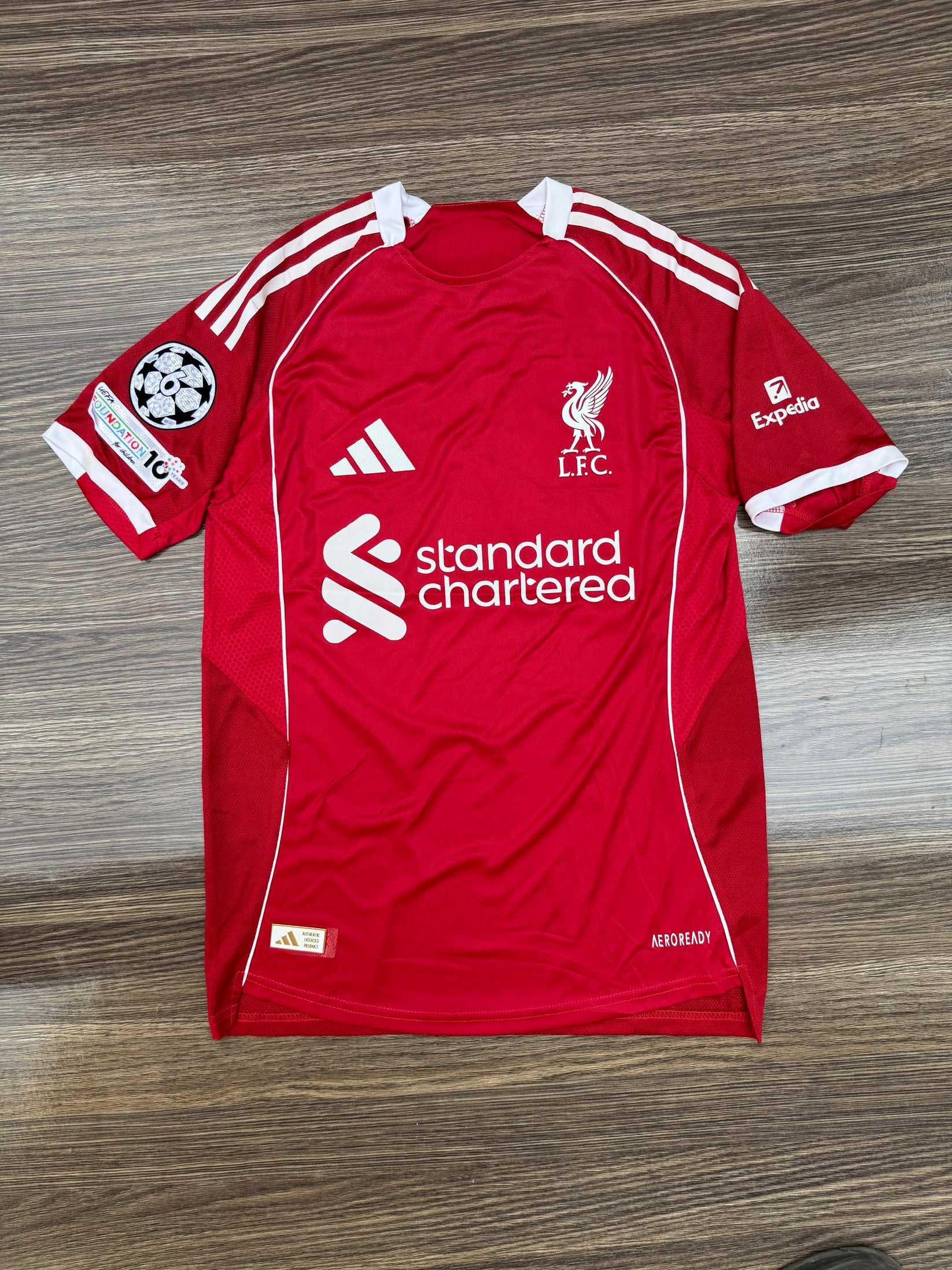 Liverpool 25/26 Home Kit Half Sleeves – FootballshirtsPK